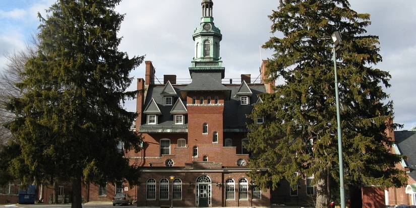 Every Filming Location In Castle Rock Season 2