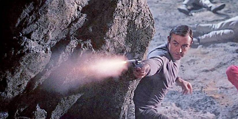 James Bond: Sean Connery's 10 Best Weapons & Gadgets, Ranked