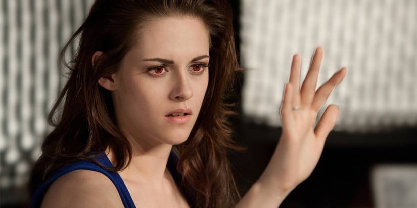 Twilight: 10 Things Only Book Fans Know About Bella