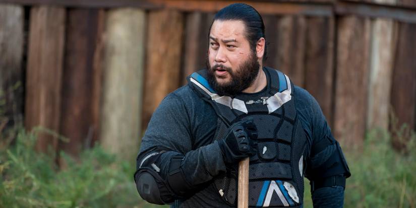 The Walking Dead Star Explains Negan And Jerry's Casual Interaction