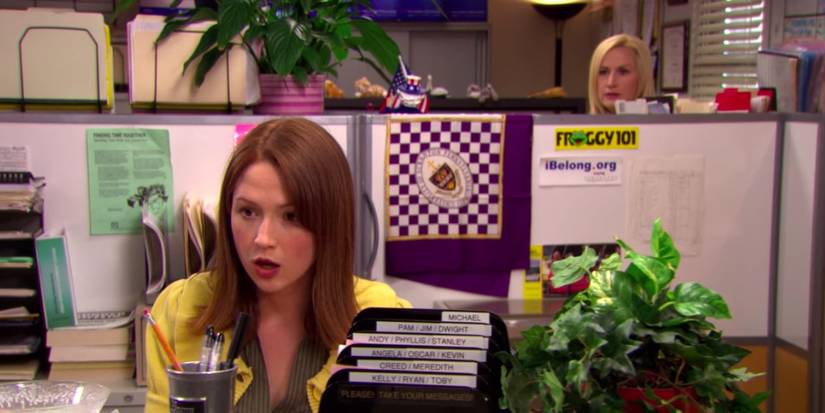 The Office: The 10 Saddest Things About Angela