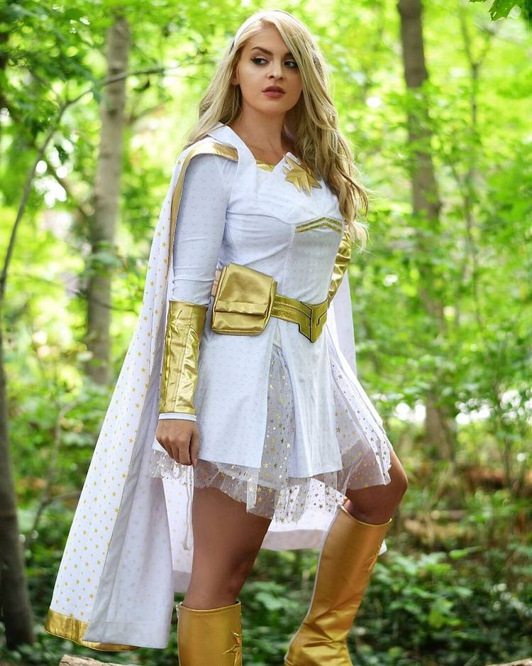 The Boys: 10 Starlight Cosplay That Look Just Like The Show