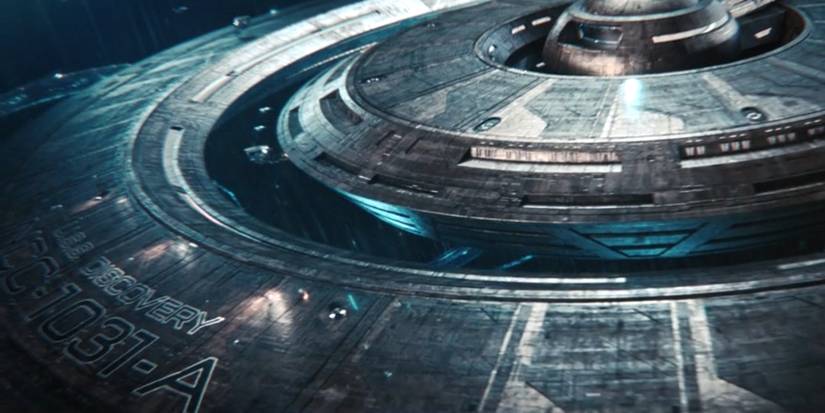 Star Trek: USS Discovery's Season 3 Refit Breaks Its Own Canon