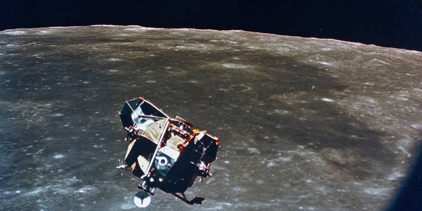 First Man (& 9 Other Space Movies About Real Astronauts)