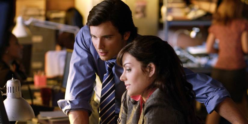 Smallville: 10 Clark Kent/Superman Mannerisms From The Comics Tom ...