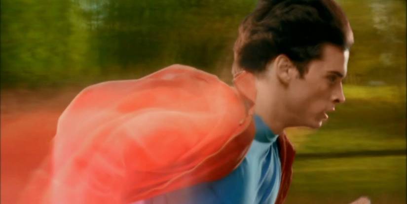Smallville: 10 Questions About Clark Kent's Powers, Answered