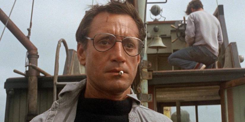 Jaws: 10 Ways It Still Holds Up Today