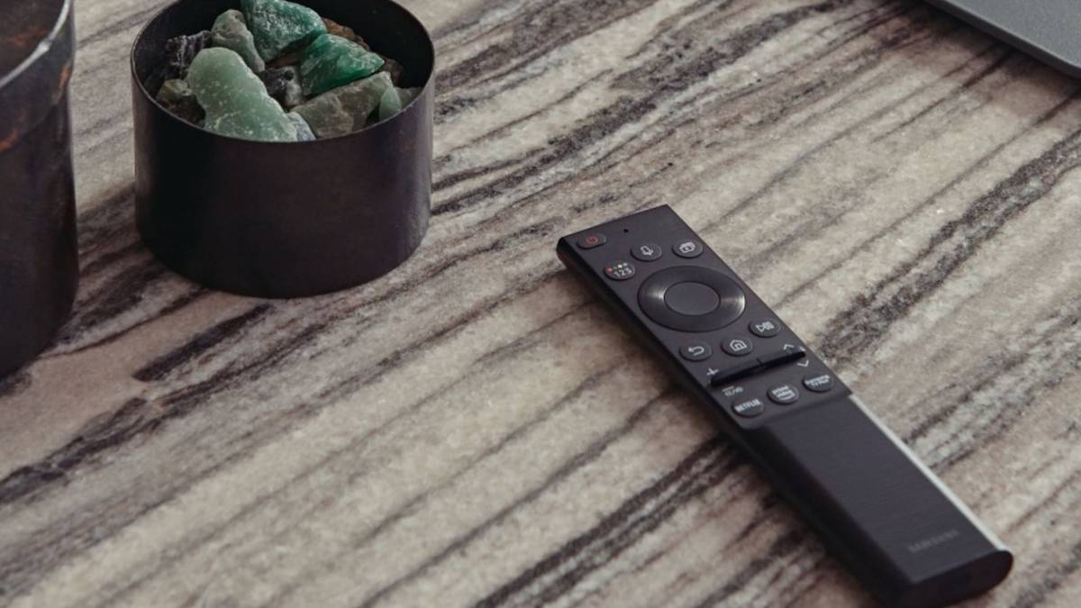 Samsung's 2021 TVs Come With Solar-Powered Remotes