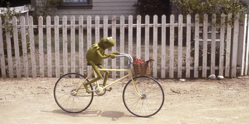 How The Muppet Movie Makes Kermit Ride A Bicycle