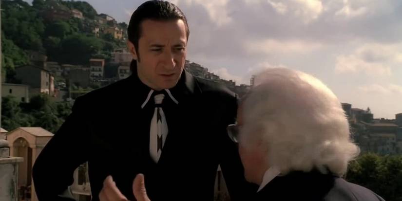 The Sopranos: 10 Characters That Would Have Made A Better Boss Than Tony
