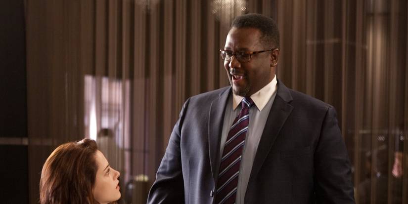 Twilight: How The Cullens Hide Their Wealth (Is It A Plot Hole?)