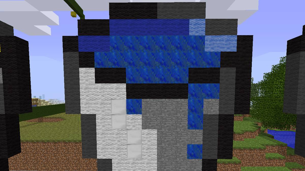 Minecraft Water Mural Showcases The Power Of A Single Bucket