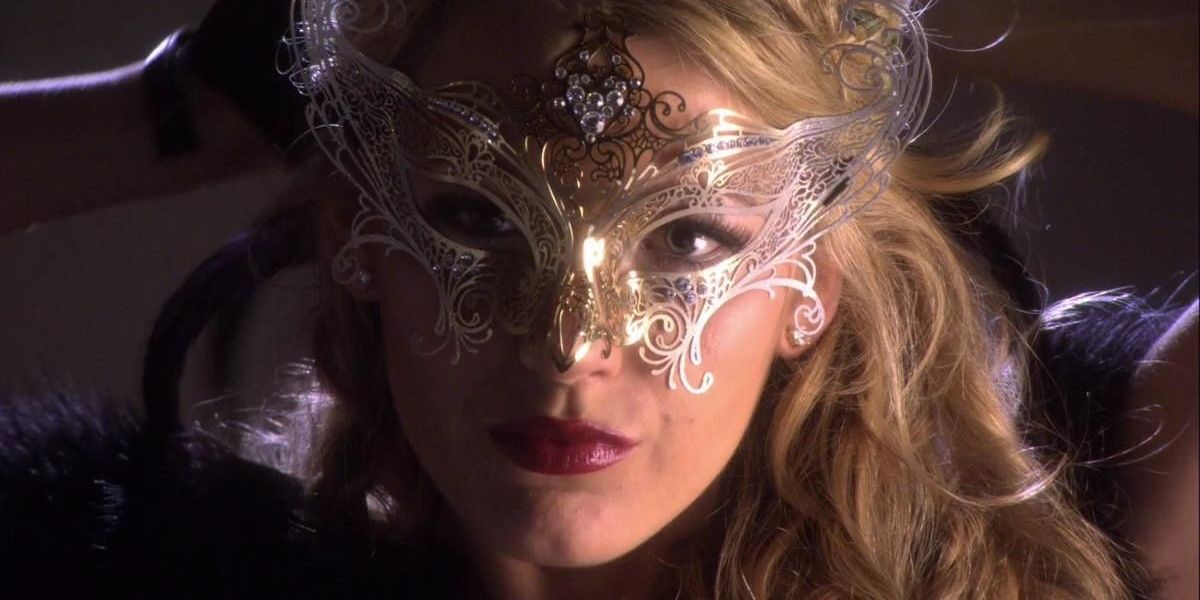 Gossip Girl The Characters 10 Most Impractical Outfit Choices Ranked