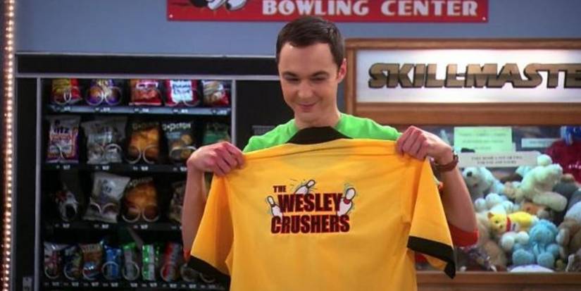 The Big Bang Theory: Sheldon's 10 Best T-Shirts, Ranked