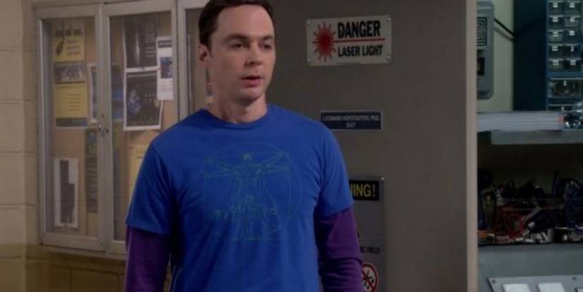 The Big Bang Theory: Sheldon's 10 Best T-Shirts, Ranked