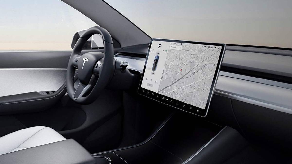Tesla: 9 Things You Didn't Know Your Touch Screen Could Do