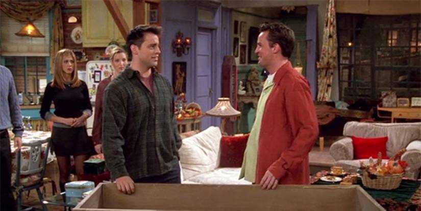 10 Biggest Fights Between Sitcom Best Friends