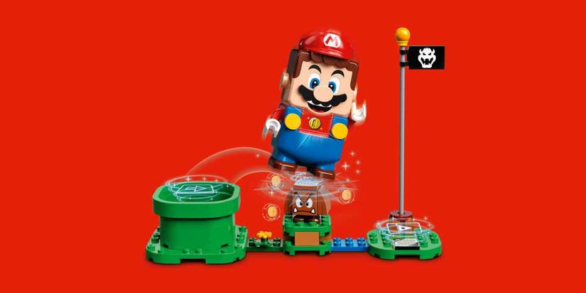 Super Mario Bros. Rebuilt In Massive LEGO Level Powered By 14 Motors