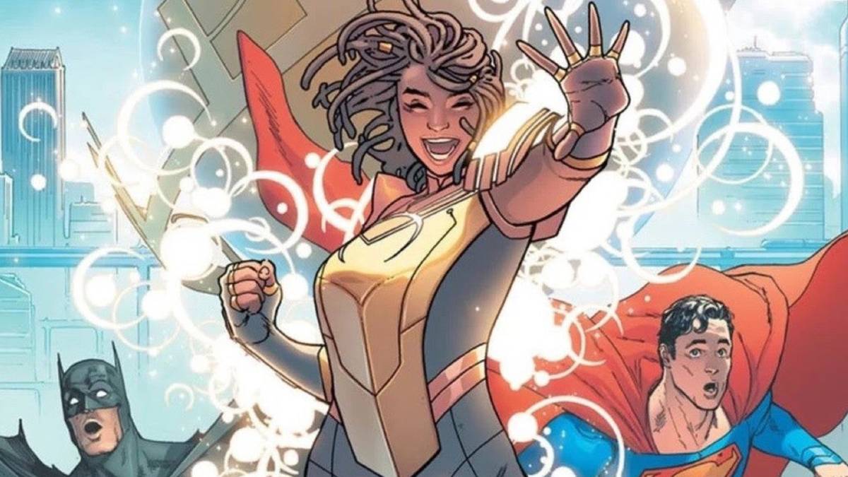 Naomi First Look Photo Reveals The CW's Newest DC Hero