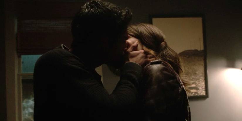 Teen Wolf: 10 Best Kisses, Ranked