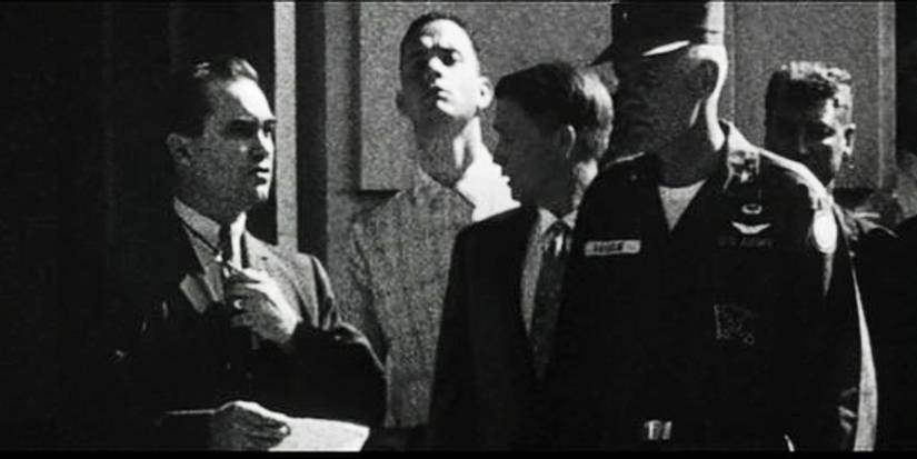 All 10 Real-Life Figures In Forrest Gump Explained