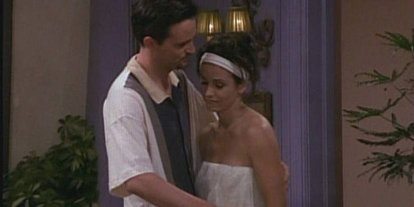 5 Friends Moments That Showed Monica & Chandler Were Always Soulmates