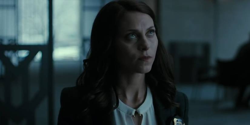 Barbara Gordon's Titans Backstory & Injury Explained