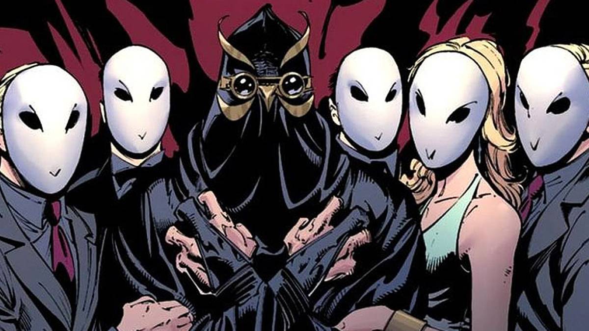 CW's Gotham Knights First Look Confirms Court of Owls As Series Villain