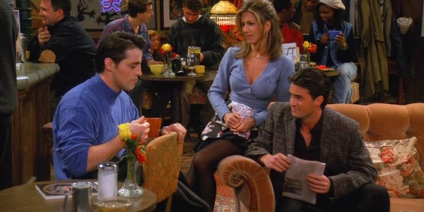 Friends: Joey's 10 Best Outfits