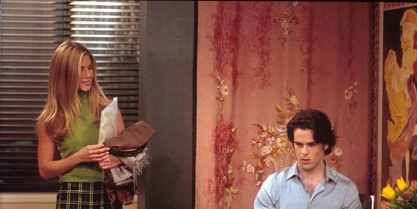 Friends: 10 Times Rachel Should Have Been Fired