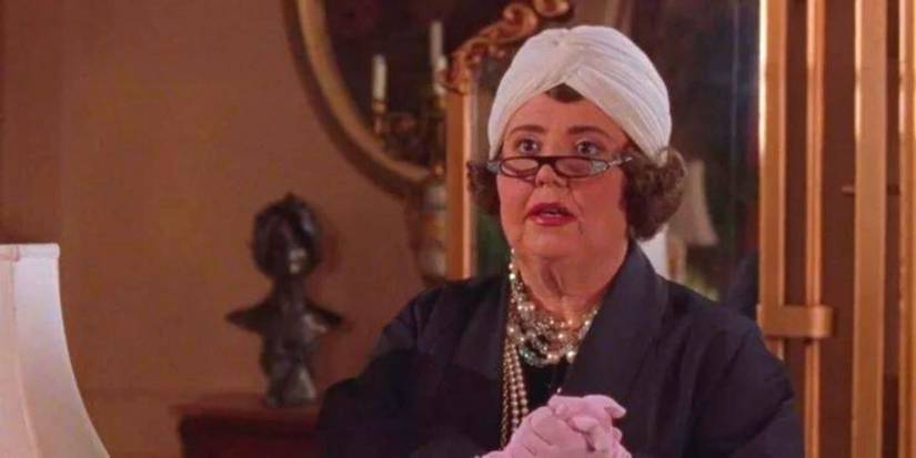 Gilmore Girls: 8 Characters Who Left The Show Too Soon