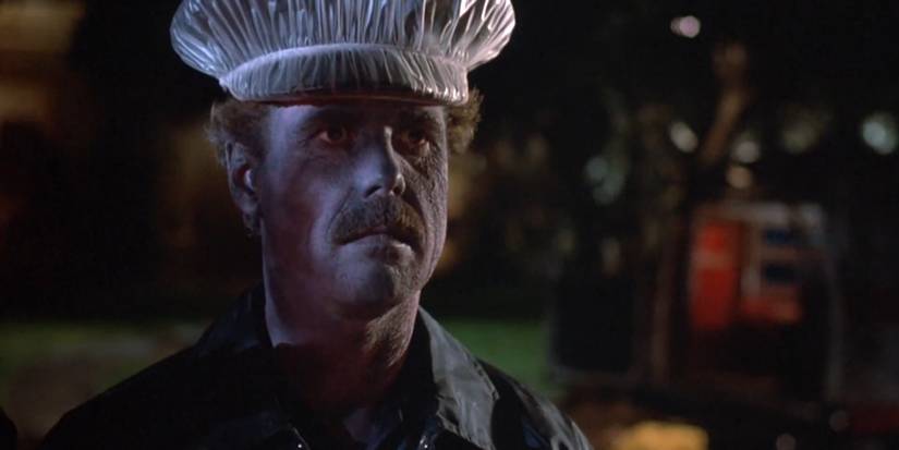10 Behind The Scenes Facts About The Return Of The Living Dead (1985)