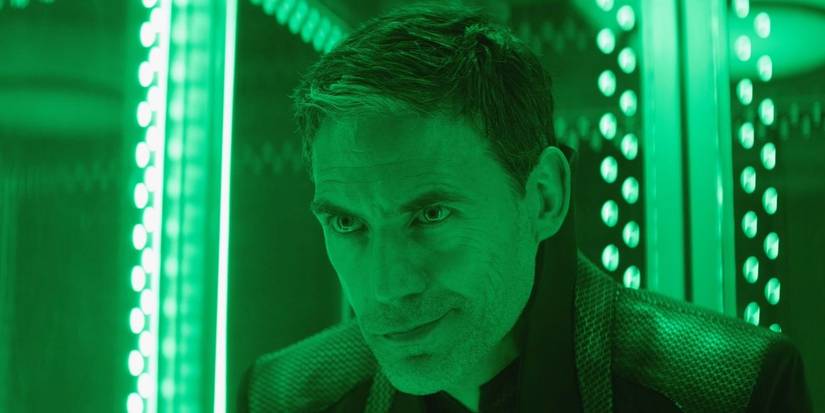 Superman & Lois: Edge's Plan Explained - What He Was Doing In Space