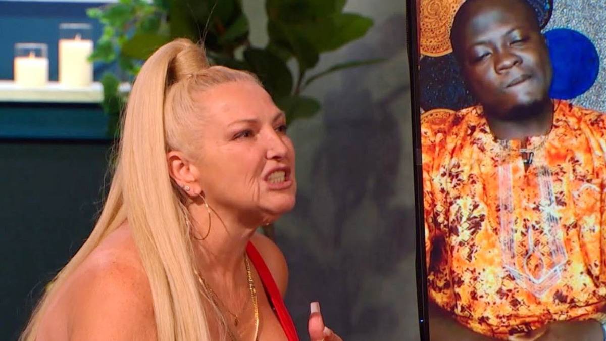 90 Day Fiancé: Cast Criticized For Not Questioning Angela At Tell-All