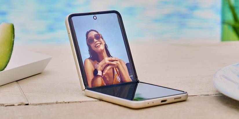 This Flip Isn't A Flop: Galaxy Z Flip 3 Wins Best Selling Foldable