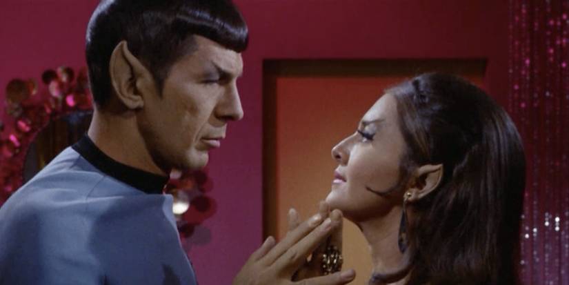 9 Biggest Similarities Between Star Wars & Star Trek