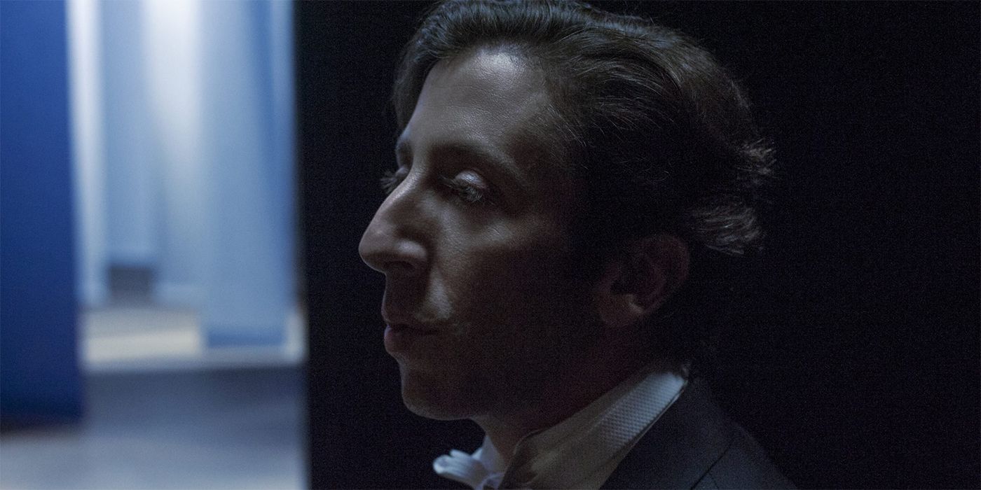 Simon Helberg Interview: Annette