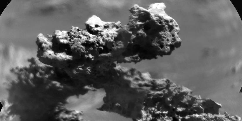 Mars Worms? New Rover Photo Reveals Tiny, Peculiar Rock Formation
