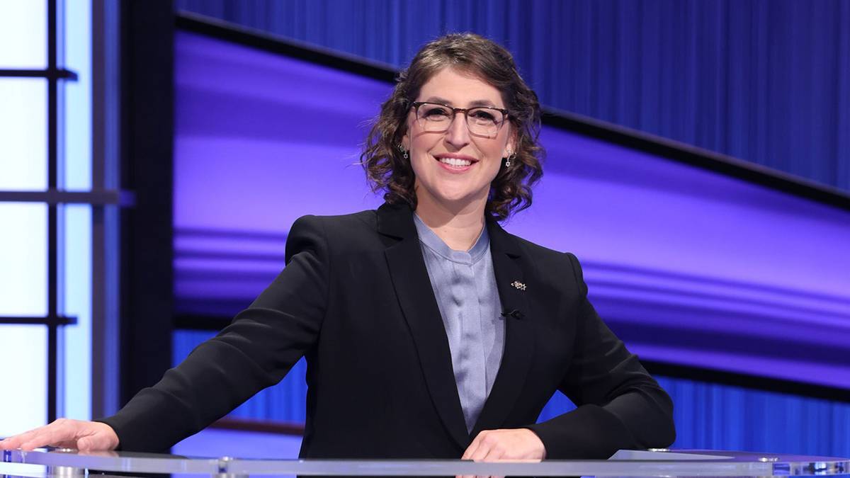 Mayim Bialik Shocked By Response To Jeopardy Host Drama