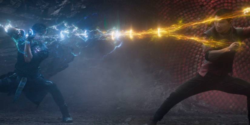 How Powerful Are The Ten Rings Compared To The Infinity Stones & Gauntlet?