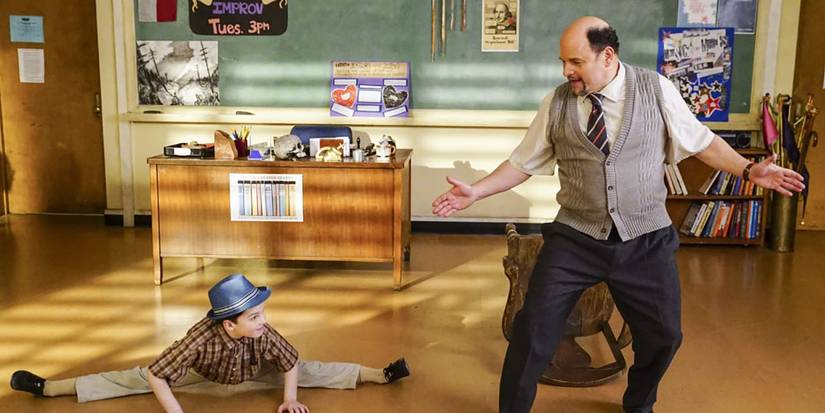 Young Sheldon: 10 Best Characters Introduced Late In The Show