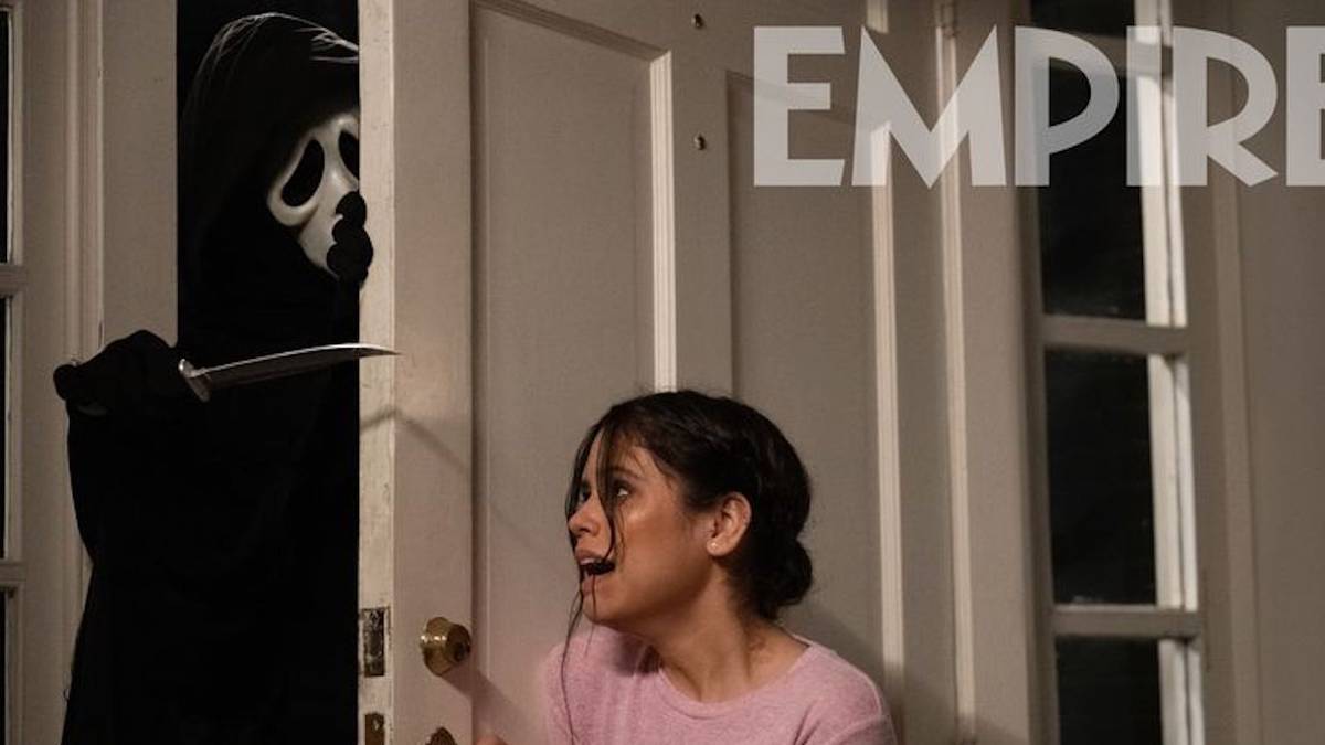 New Scream 5 Image Shows Ghostface In Action