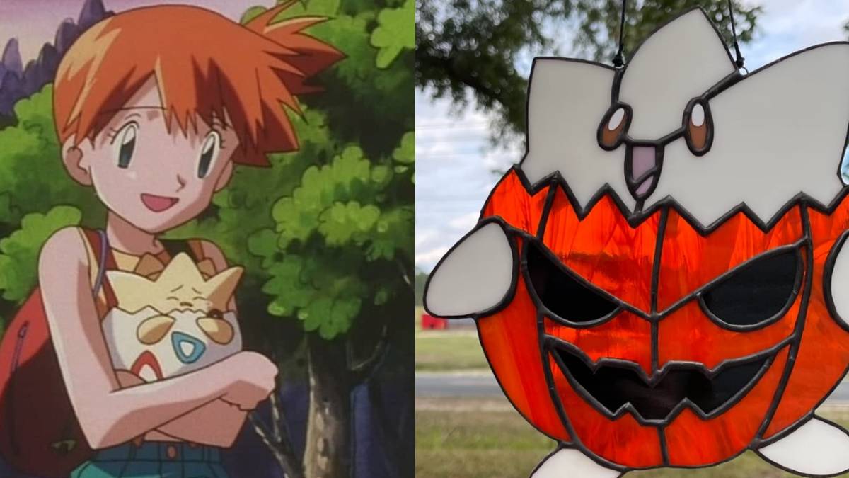 Pokémon Fan's Stained Glass Art Puts Togepi In A Pumpkin For Halloween