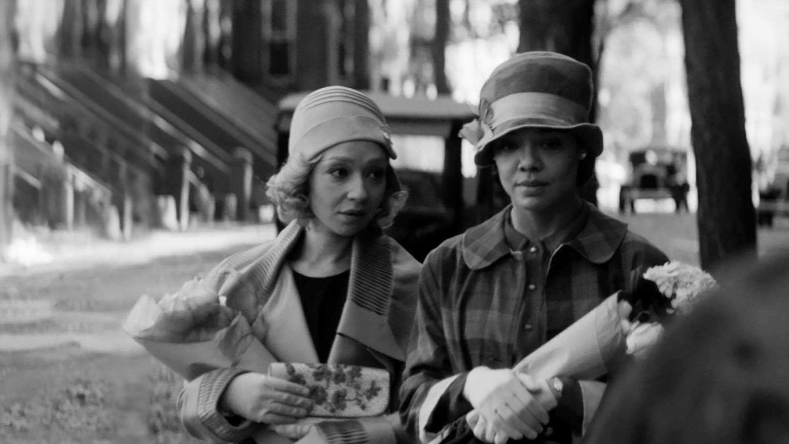 Passing Review: Rebecca Hall's Directorial Debut Is Timely ...