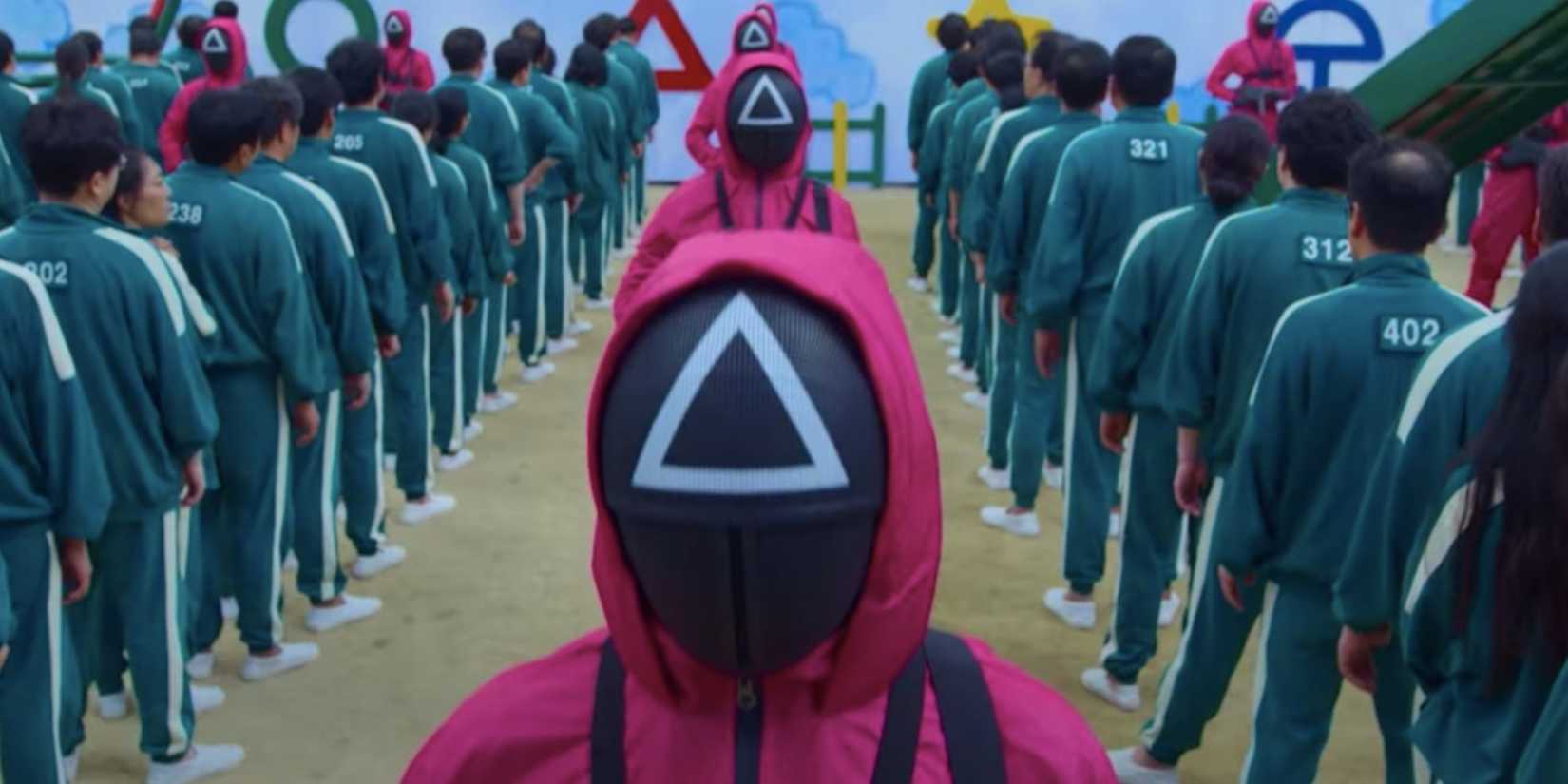 The Salesman’s Backstory In Squid Game Revealed & Explained