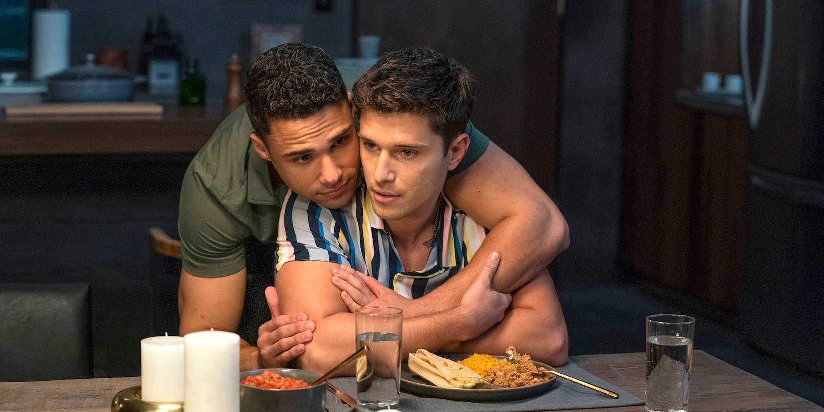 Carlos & TK's Relationship Timeline In 9-1-1: Lone Star, Season By Season