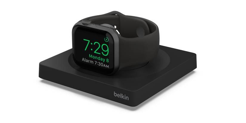 Does The Apple Watch Series 8 Come With A Charger In The Box?