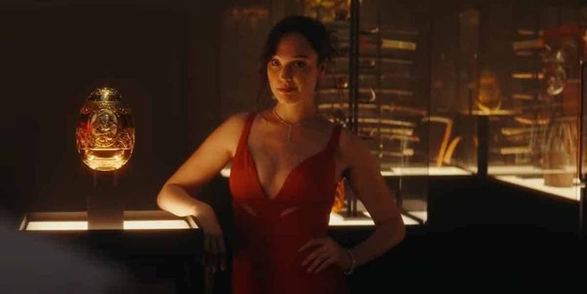 Red Notice 2: Completed Script, Franchise Plans & Everything We Know