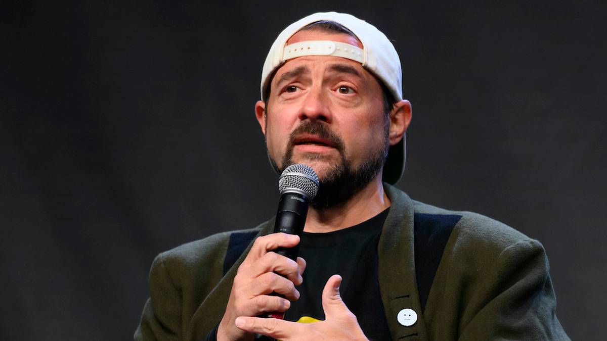 Kevin Smith Brings View Askewniverse Characters to Dark Horse Comics