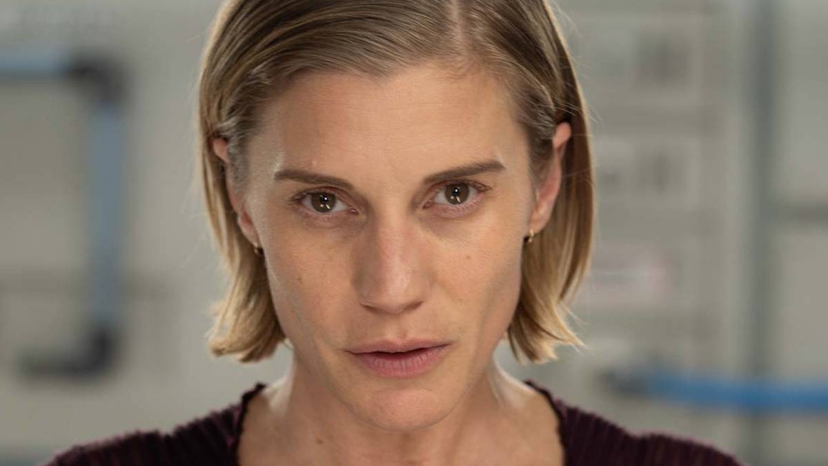 Another Life Season 3 Won't Happen, Sackhoff's Show Cancelled By Netflix